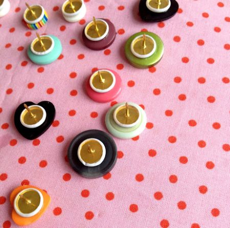 Como Fazer Tachinhas Decoradas com Botões 41 - Como Fazer Artesanatos