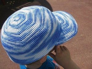 Boné de crochê: 30 modelos cheios de estilo e personalidade